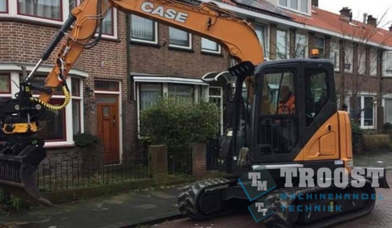 Case CX85D SR – Troost Machinehandel & Techniek